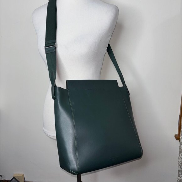 Everlane | Bags | Everlane The Form Green Leather Tote Bag Adjustable ...